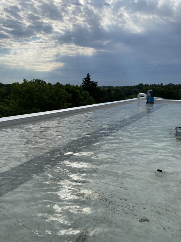 Smart Blue Roofs Drive Energy and Water Savings | Clean50